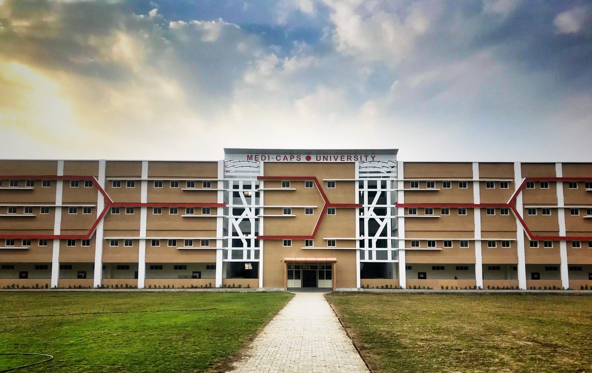 About Us - MEDICAPS SCHOOL OF EXCELLENCE